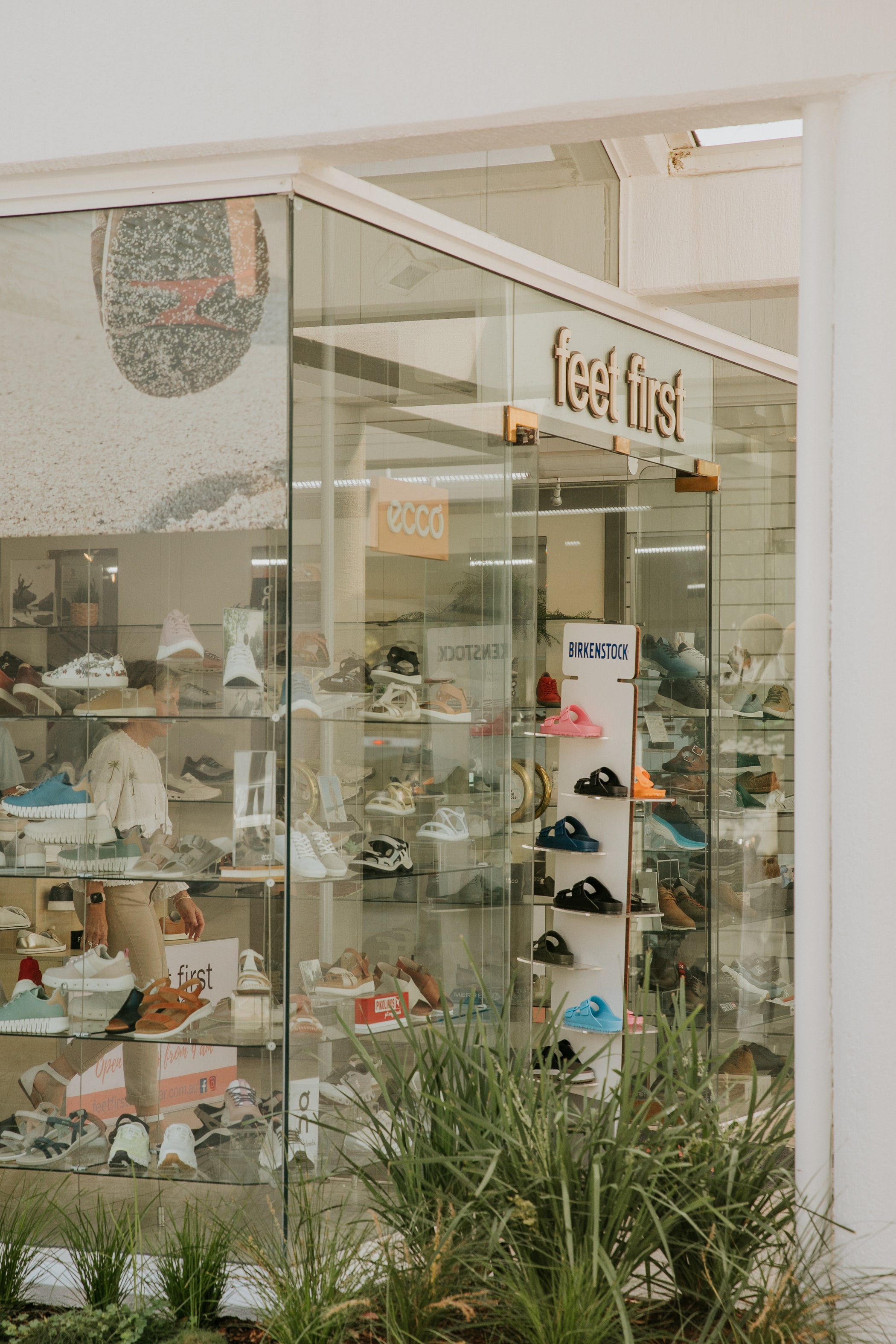 ECCO SIZE CHART – FeetFirstFootwear